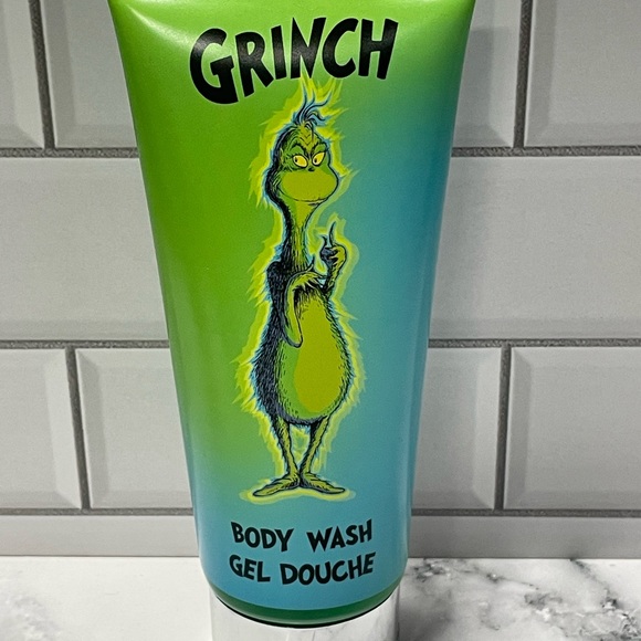 Dr. Seuss | Bath & Body | Grinch Stink Stank Stunk Wash Bag Set | Poshmark